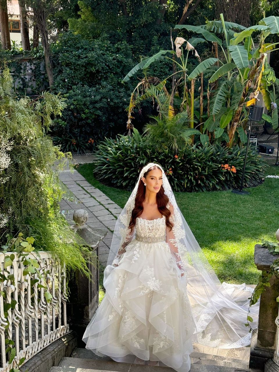 ¡Boda de ensueño en México! Fernanda Alio y Adrián Cervantes sellan su ...