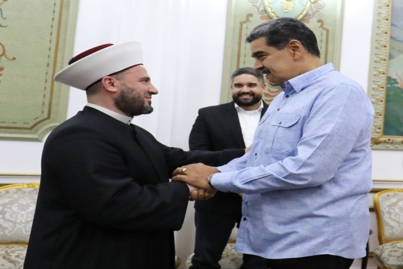 El presidente Maduro se reúne con el líder religioso libanés Alí ...