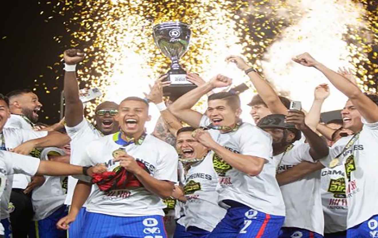 ¡UCV FC se corona campeón del Apertura 2025 en la Liga FUTVE! – Diario ...