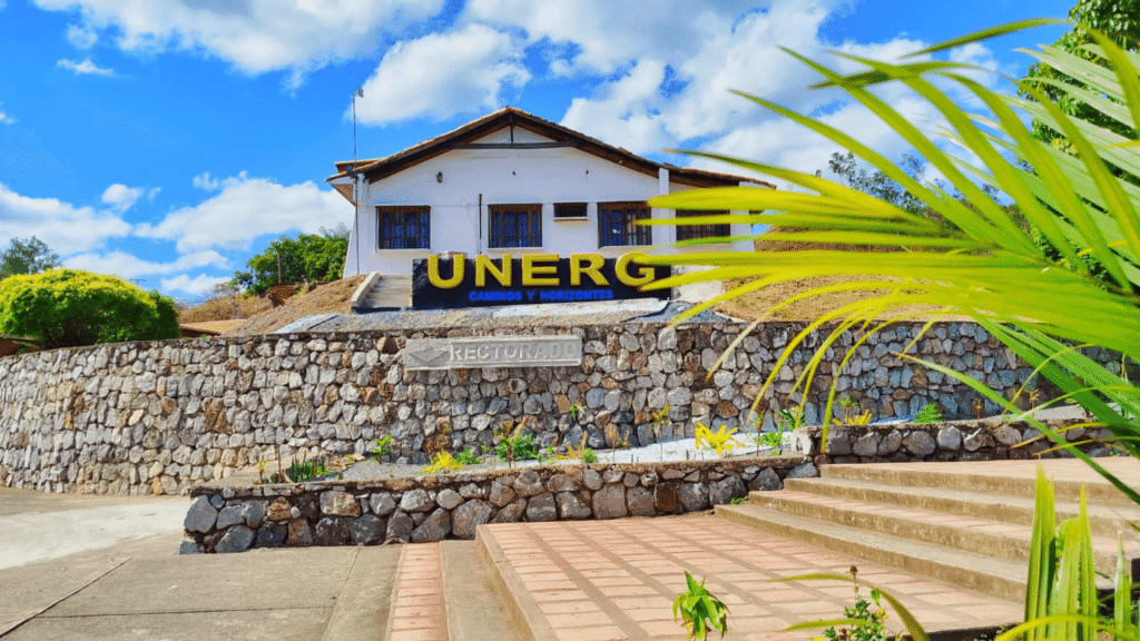 Escalofriante: Fiscalía indaga el trágico suicidio de estudiante de ...