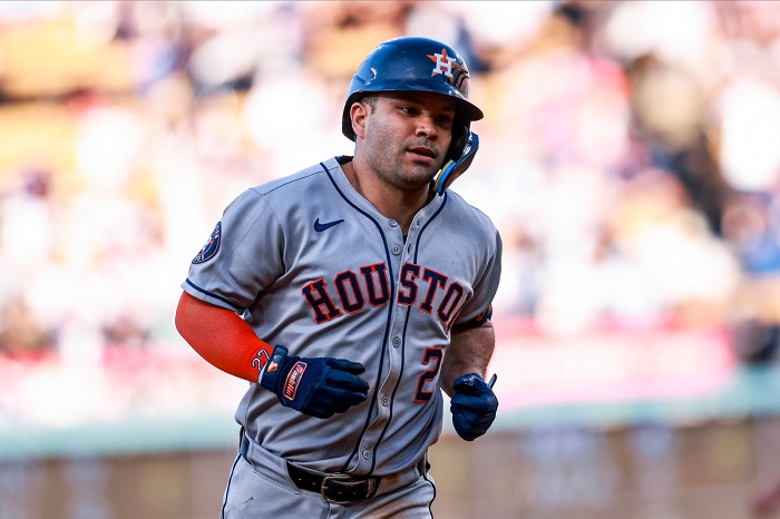 ¡Altuve brilla y lídera la barrida de los Astros sobre los Dodgers ...