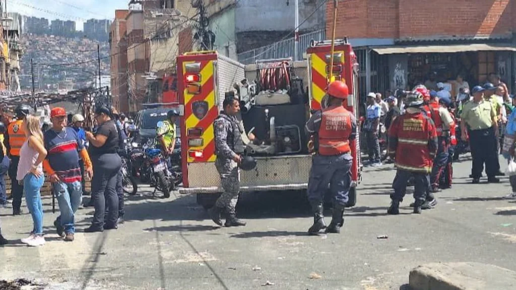 ¡Tragedia en Catia! Dos vidas perdidas en devastadora explosión de ...