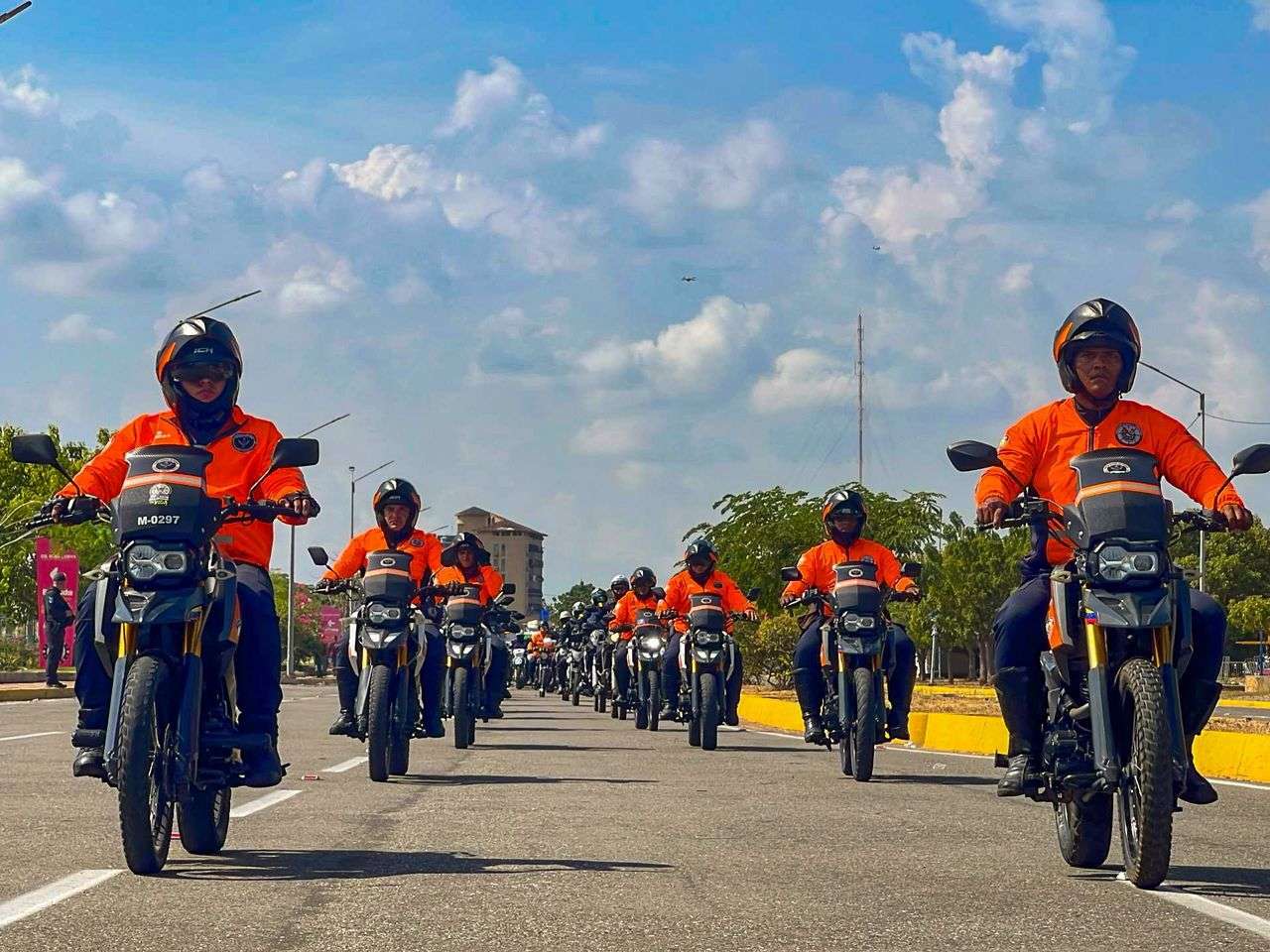 ¡Cien ojos en la seguridad! 400 funcionarios protegerán a Zulia este ...