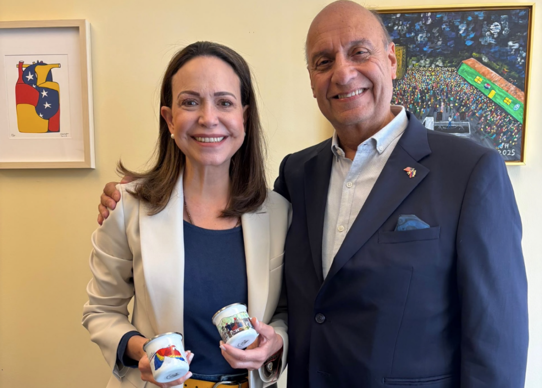 Williams Dávila y María Corina Machado se reencuentran destacando la ...
